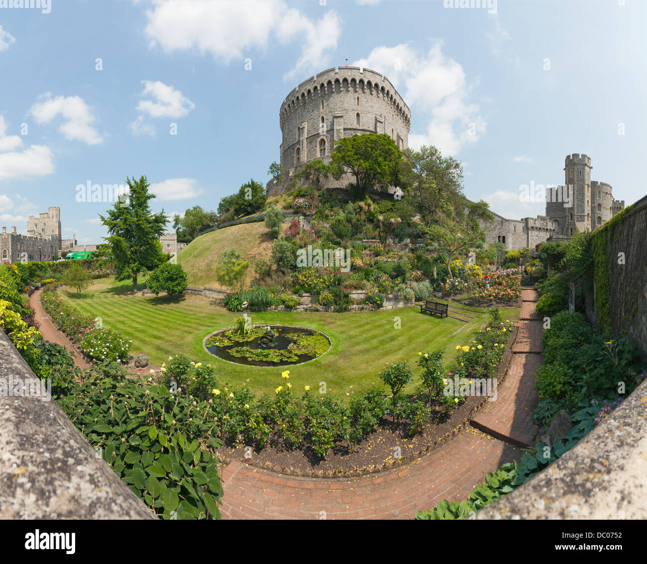 34mp wide-lense panorama of the inner moat garden of Windsor Castle in ...