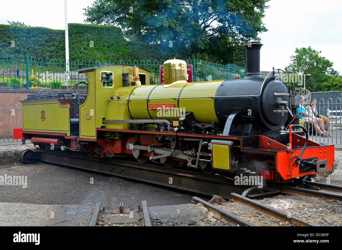 Ravenglass and Eskdale Railway - a 15" gauge railwayin the Lake ...