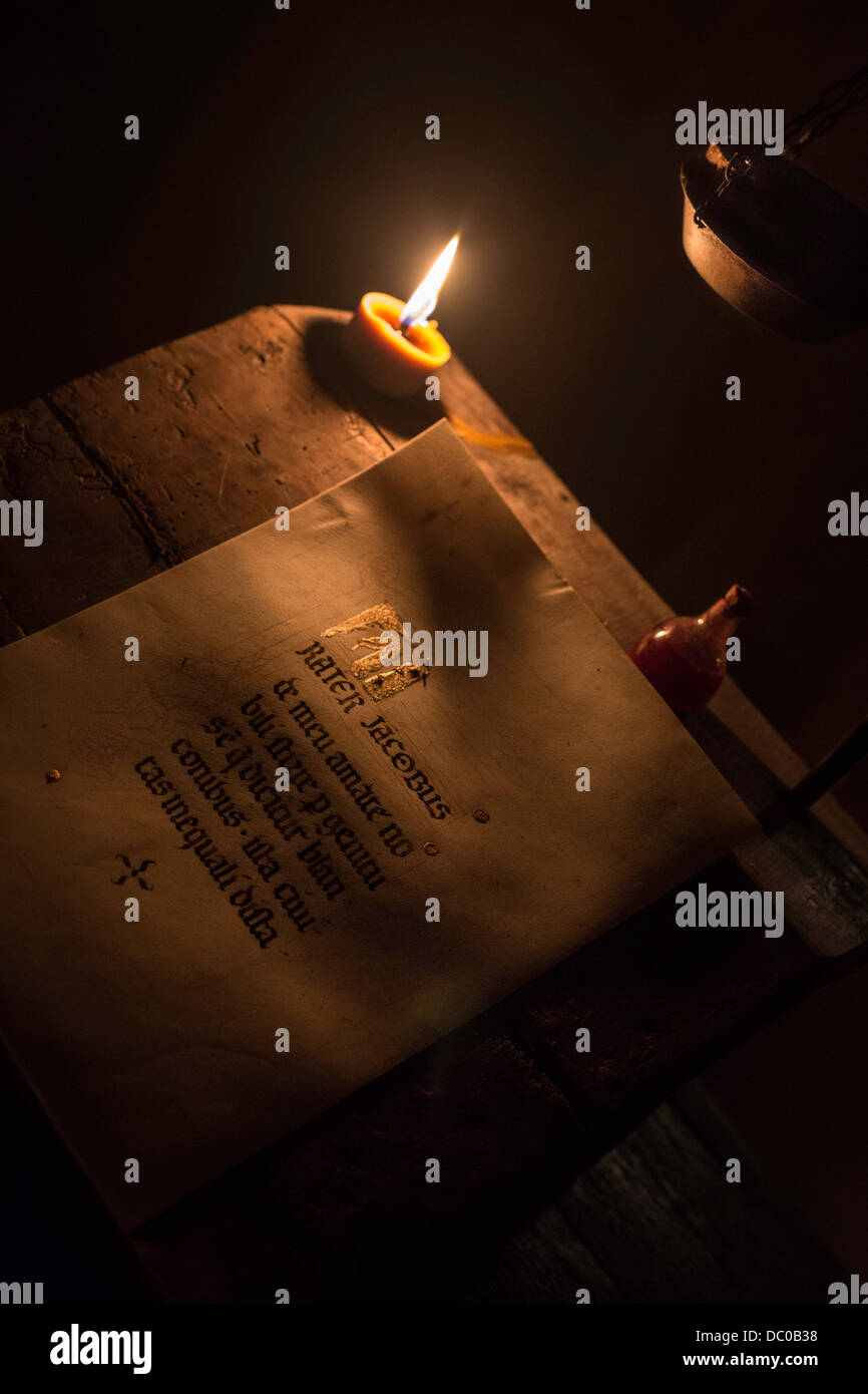 Scriptorium medieval hi-res stock photography and images - Alamy