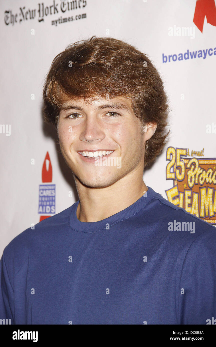 Andrew trischitta hi-res stock photography and images - Alamy