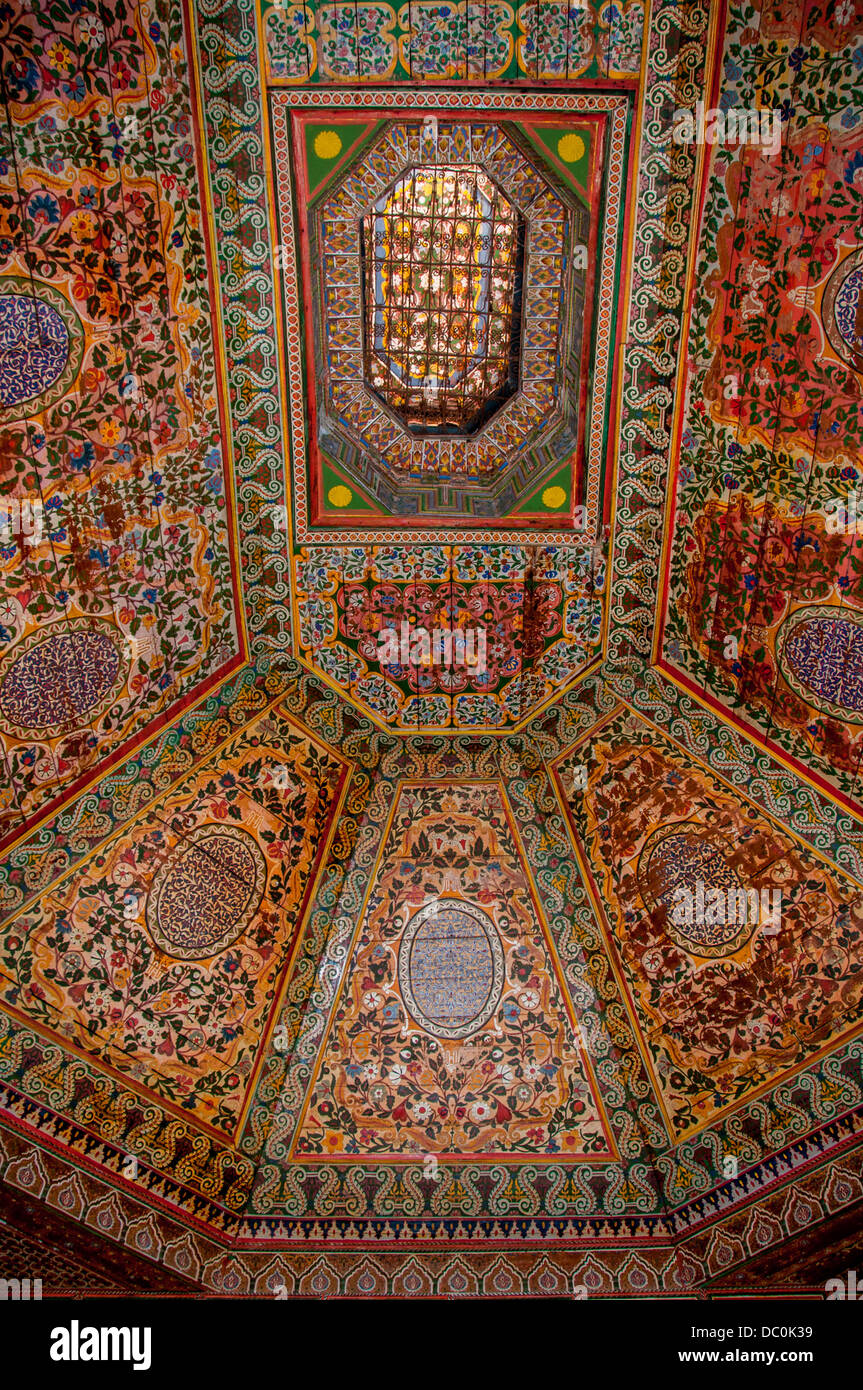 Architectural detail of an Maroccan painted wall, in Marackesh Stock ...