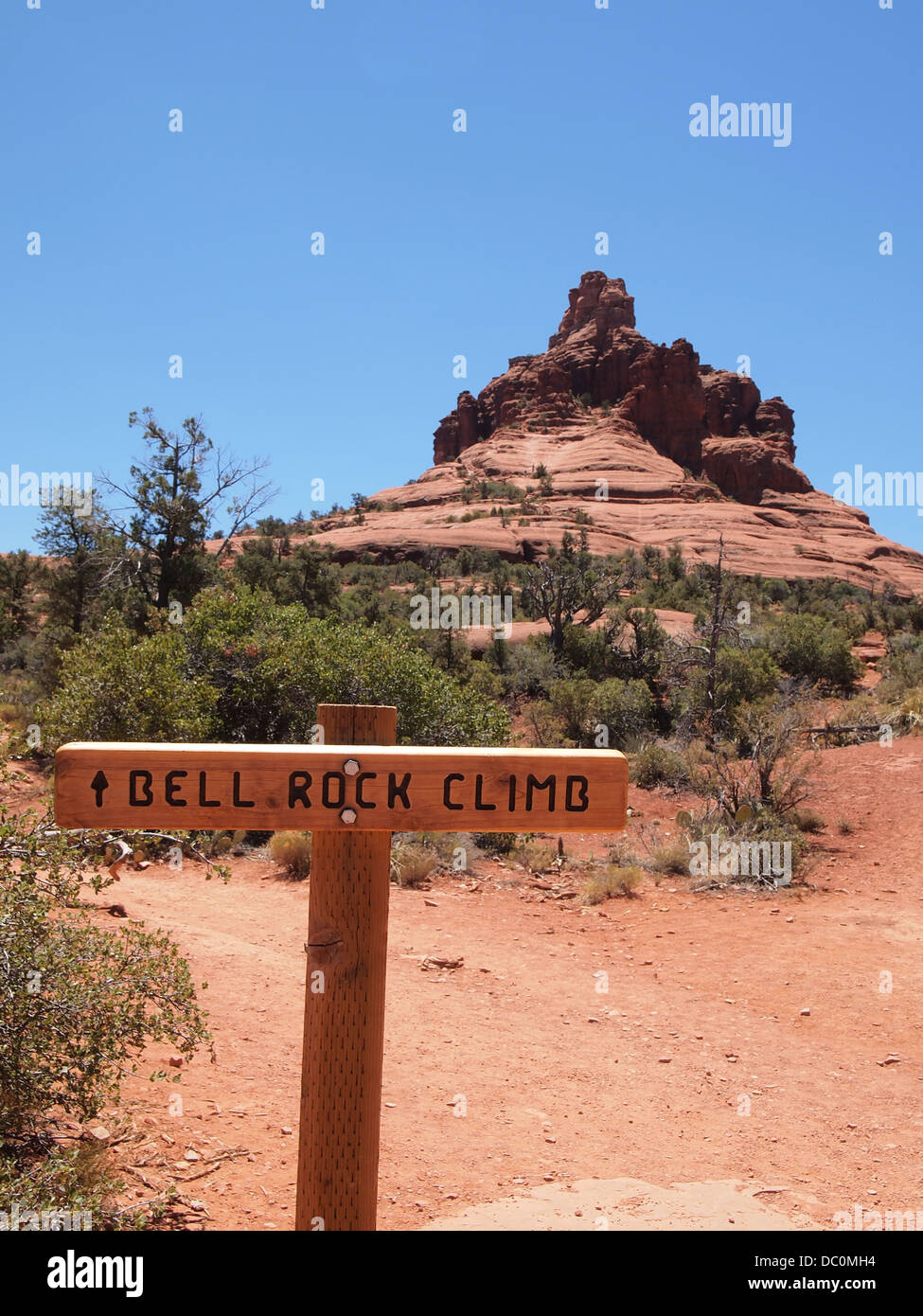Bell Rock trailhead sign in foreground with Bell Rock in background ...