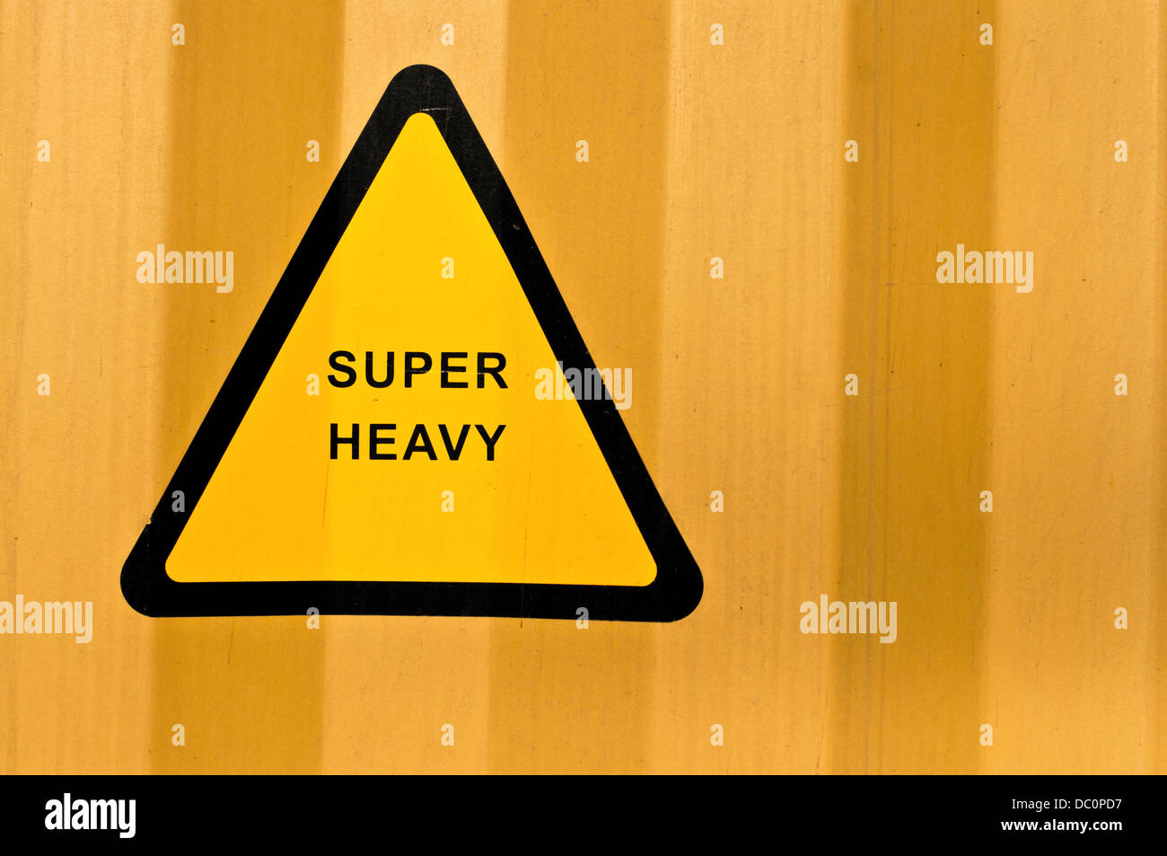 Heavy Load Sign Stock Photos & Heavy Load Sign Stock Images - Alamy