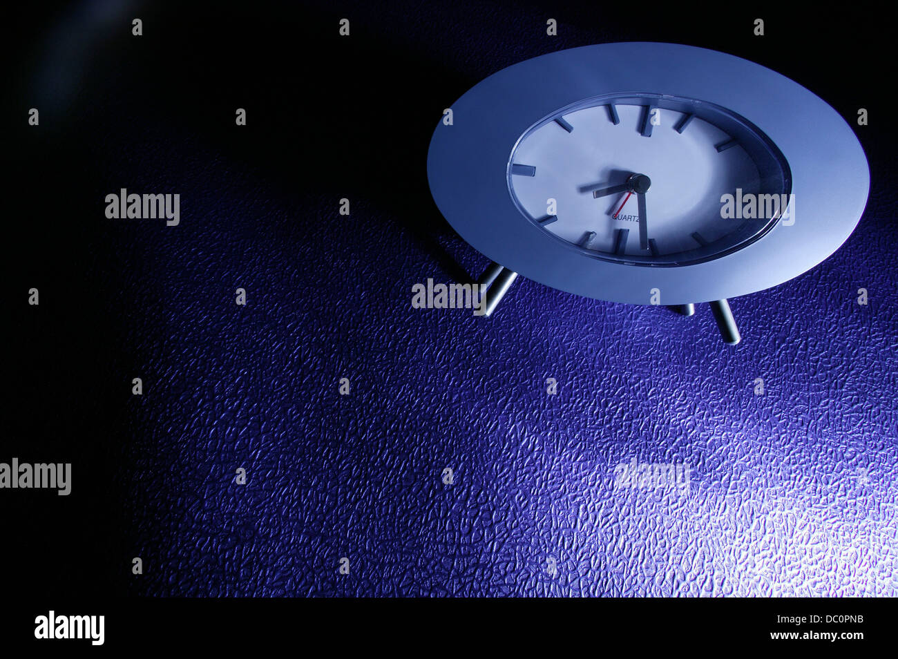 Early clock timepiece hi-res stock photography and images - Alamy