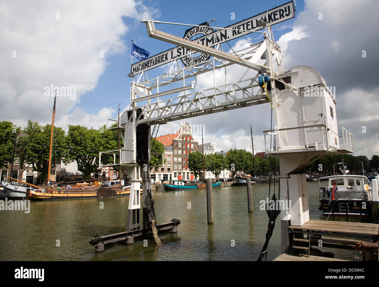 Historic crane Dok Straatman Wolwevershaven Dordrecht Netherlands Stock ...