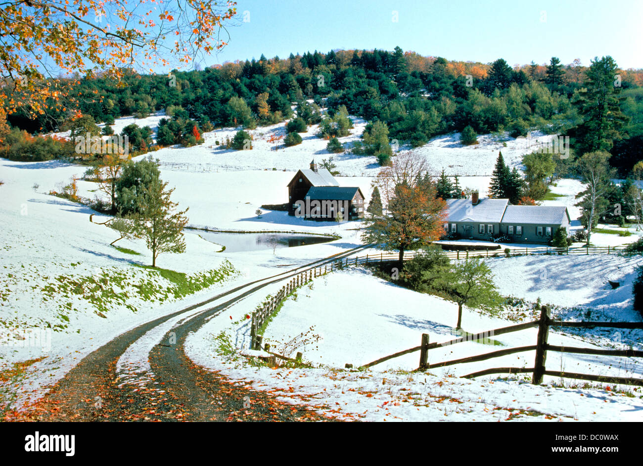 1980s EARLY SNOWFALL ON AUTUMN FARM LANDSCAPE Stock Photo - Alamy