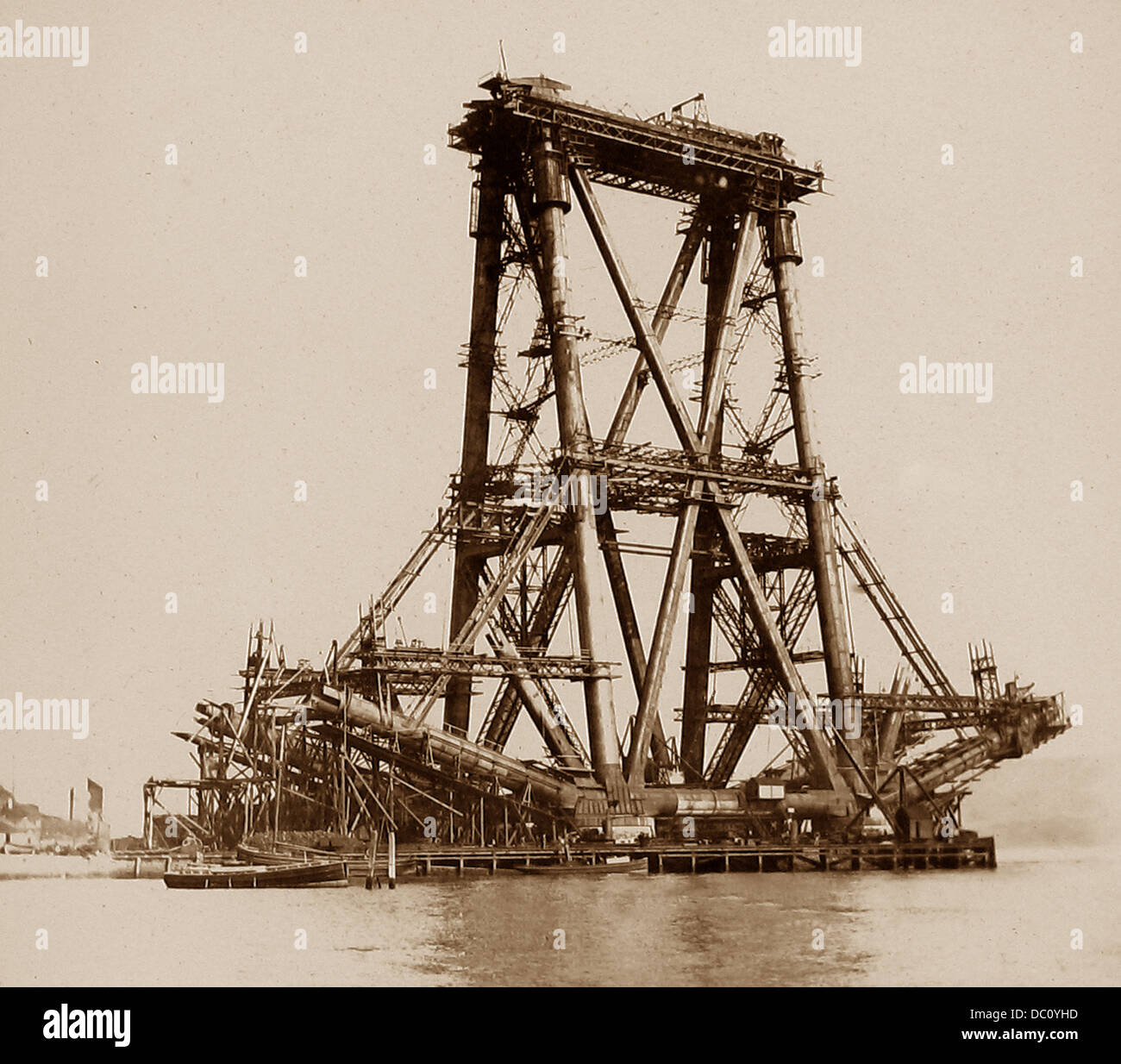 Building of the Forth Railway Bridge Victorian period Stock Photo - Alamy