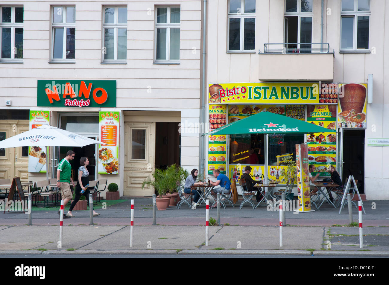 Germany, Berlin. Friedrichshain-Kreuzberg. Turkish cafe Stock Photo - Alamy