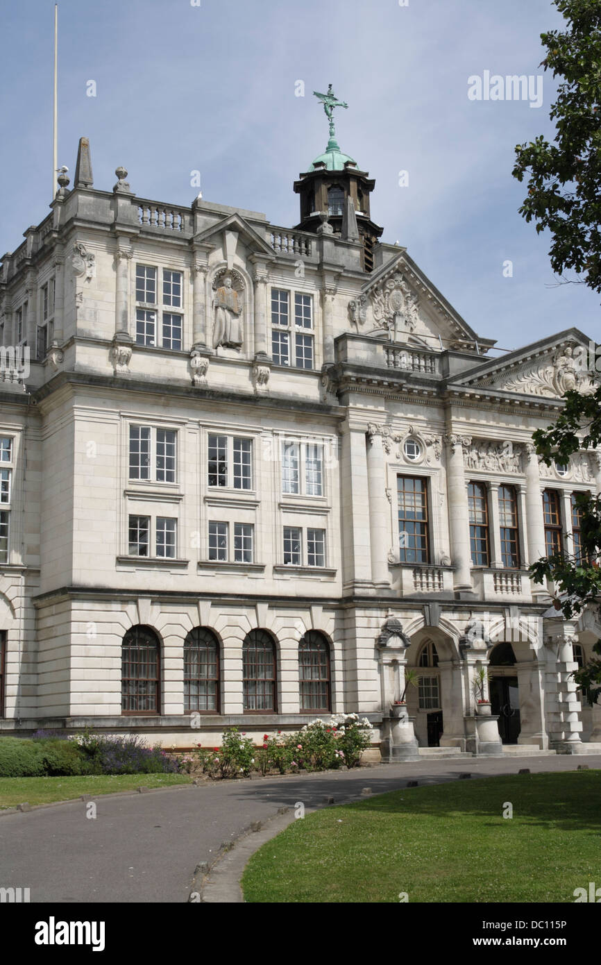 The higher education park hi-res stock photography and images - Alamy