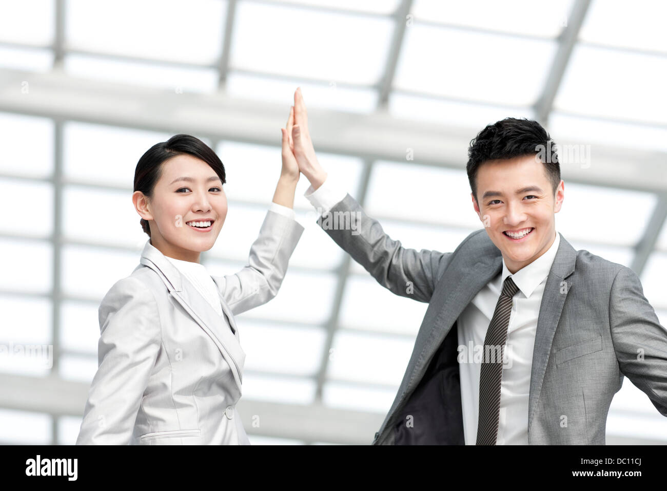 High five hi-res stock photography and images - Alamy