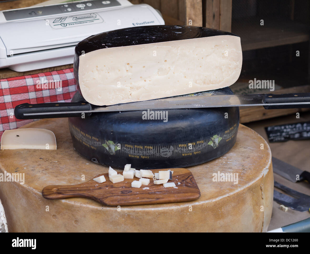 Double knife hi-res stock photography and images - Alamy