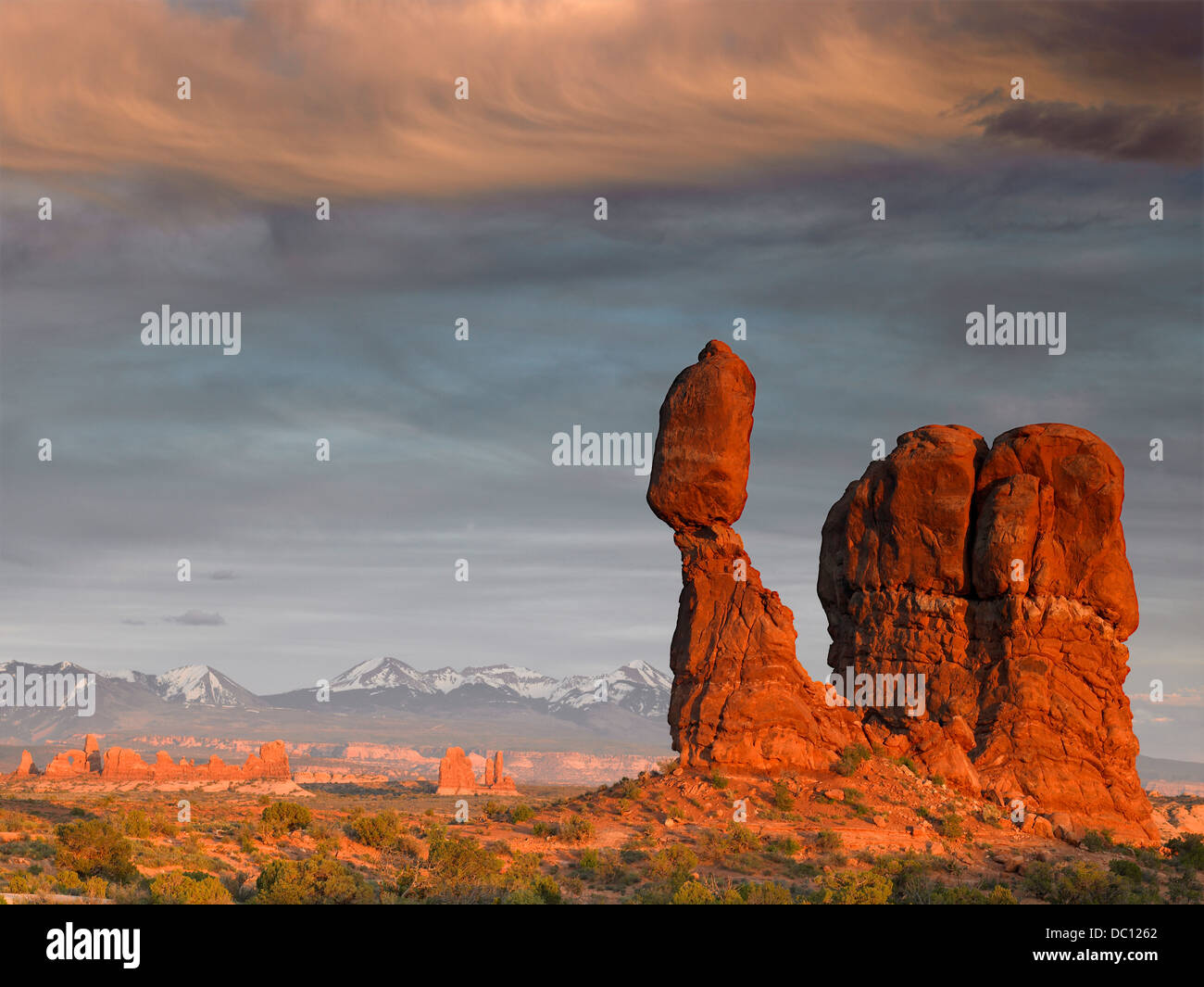 Balanced Rock at sunset in Arches National Park Stock Photo - Alamy
