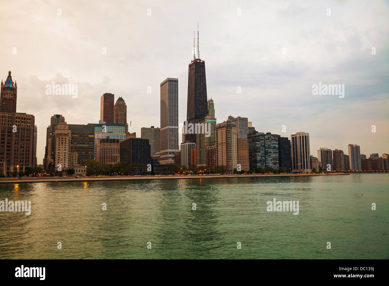 18 foot tall hi-res stock photography and images - Alamy