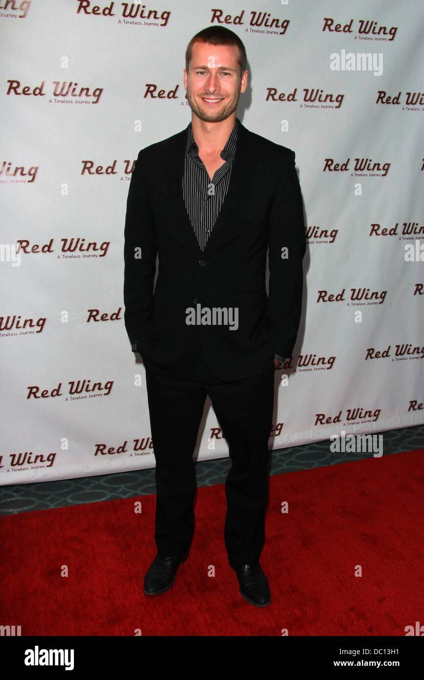 Los Angeles, California, USA. 6th Aug, 2013. Glen Powell attends ''Red ...