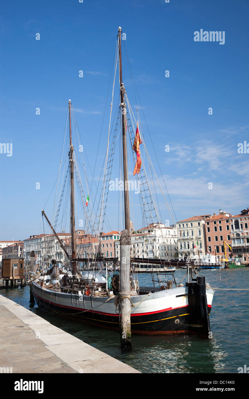 Built in 1926, the trabaccolo "Il Nuovo Trionfo" is a testimonial of ...