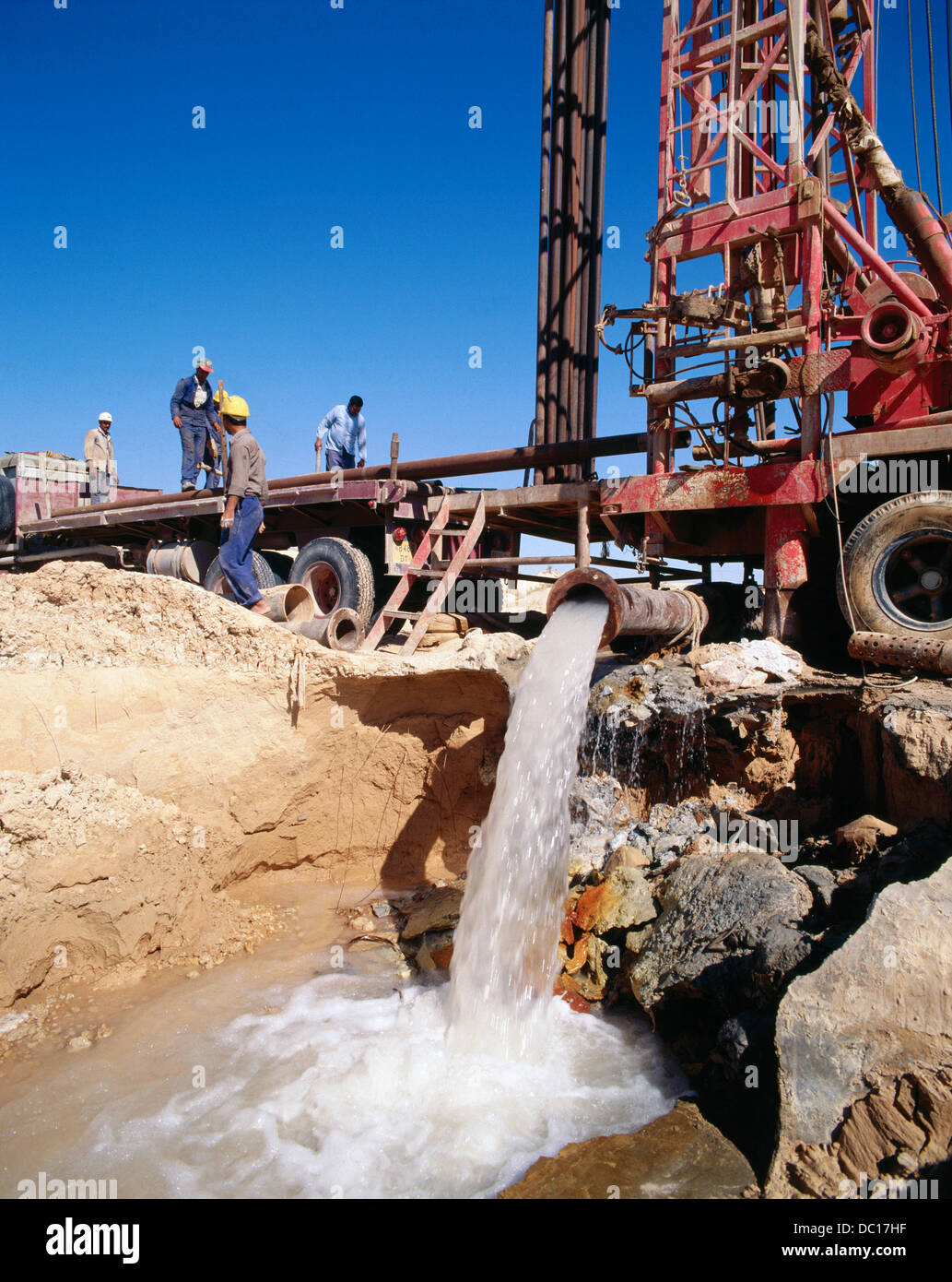 Drilling water africa not oil hi-res stock photography and images - Alamy