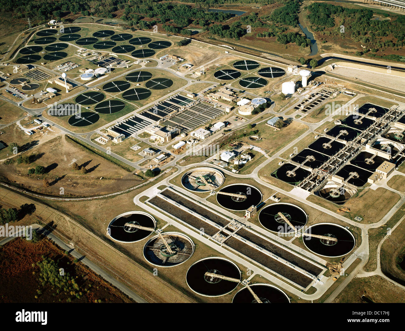 Wastewater treatment plant texas hi-res stock photography and images ...