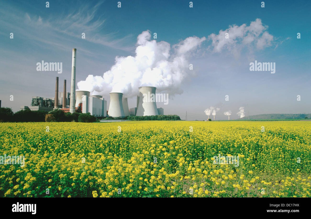 Germany near cologne power plant hi-res stock photography and images ...