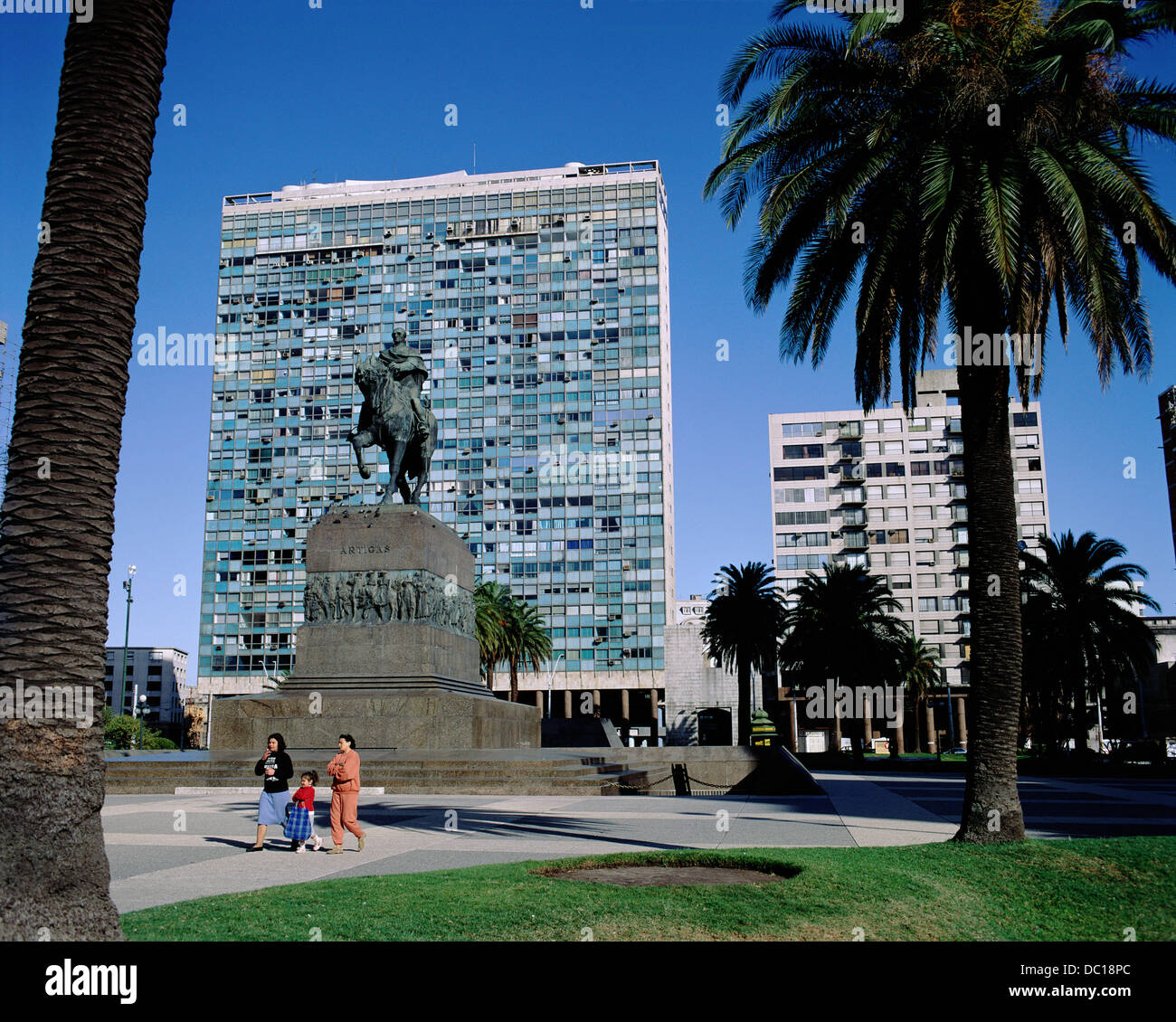 Monument to General José Artigas. Plaza Independencia. Montevideo ...