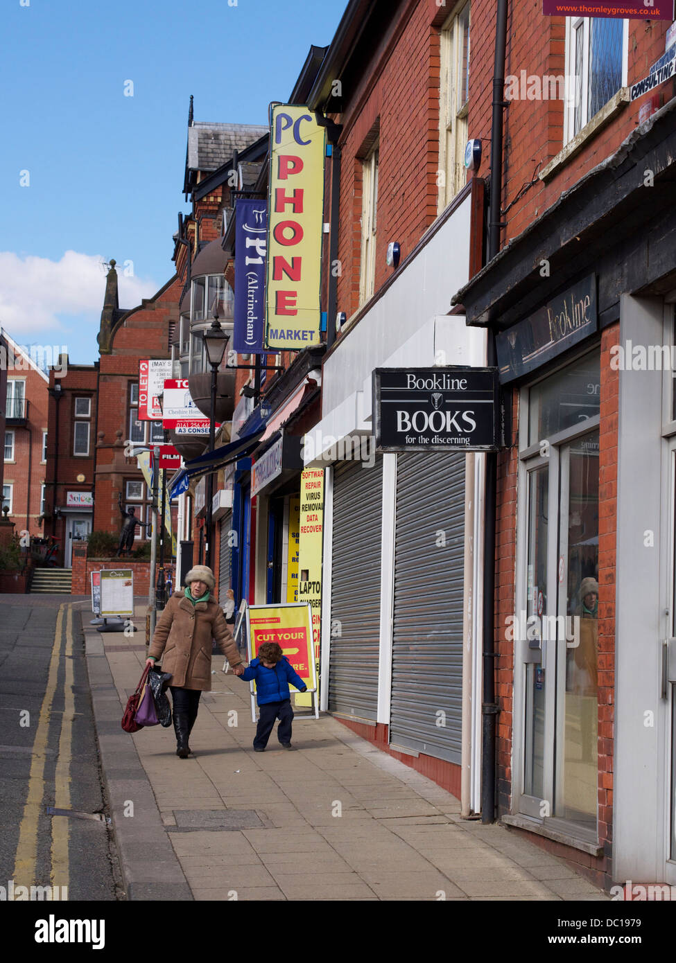 Altrincham shops hi-res stock photography and images - Alamy
