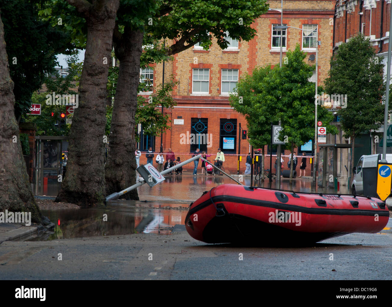 Inflatable boat burst hi-res stock photography and images - Alamy