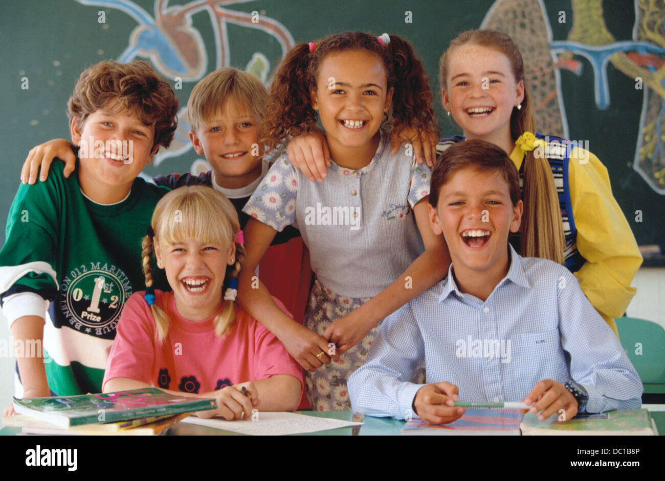 Group of grade 6 student hi-res stock photography and images - Alamy