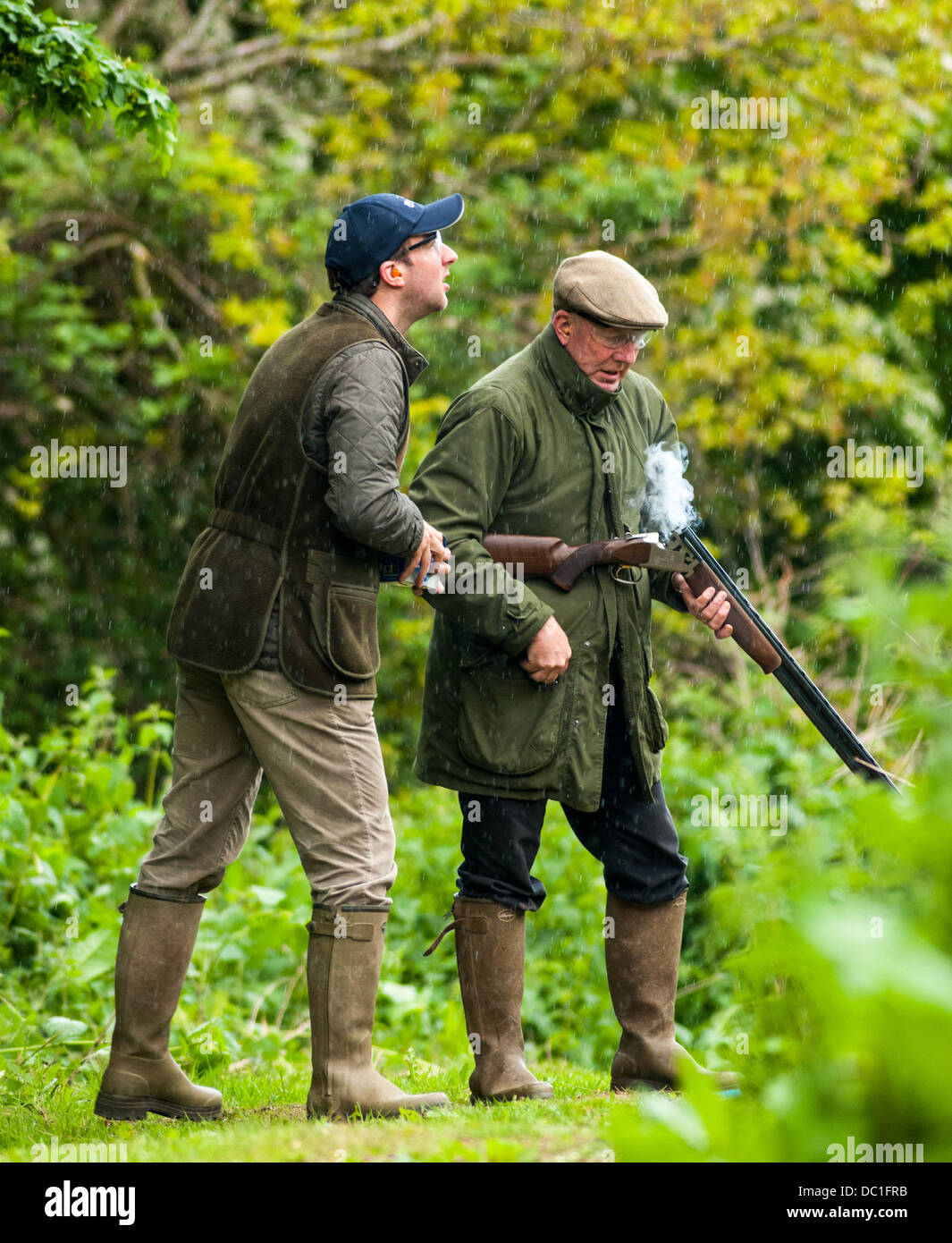 Clay shooting tweed hi-res stock photography and images - Alamy