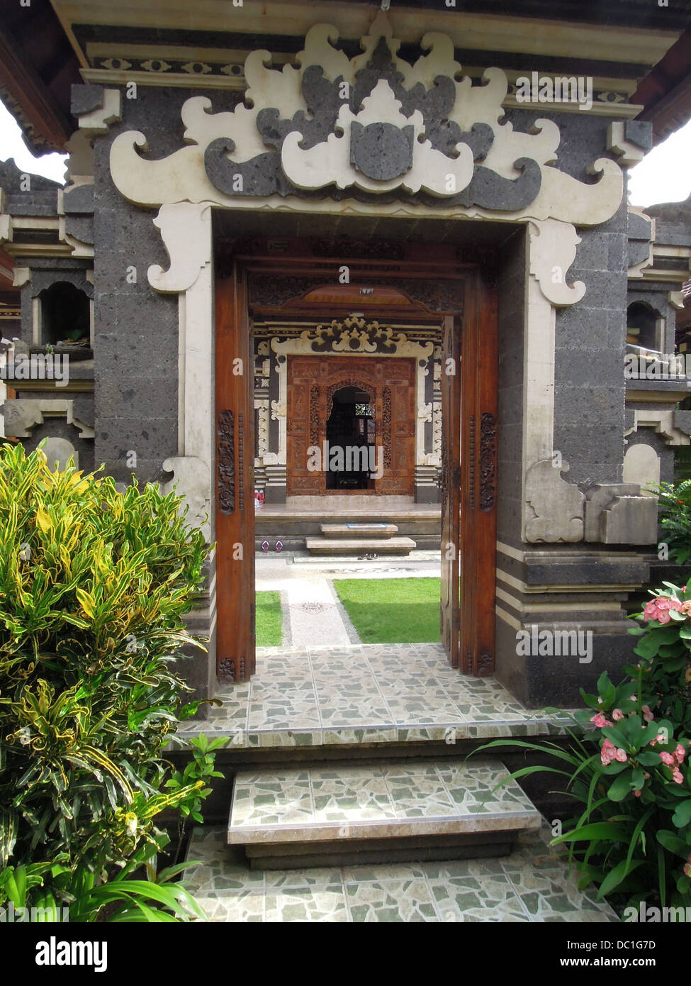 traditional home of Bali on Indonesia Stock Photo - Alamy