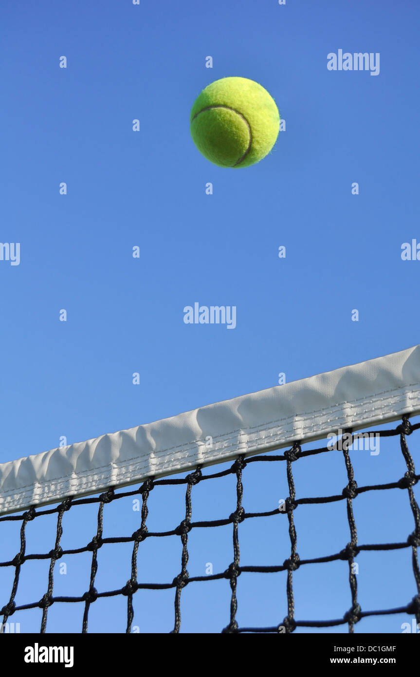 Flying tennis ball hi-res stock photography and images - Alamy