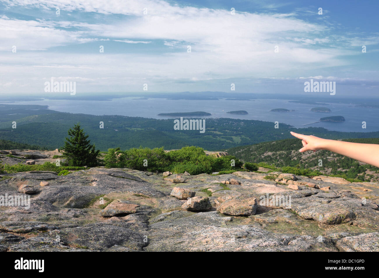 Pointing to Bar Harbor Maine from the top of Cadillac Mountain, Acadia ...