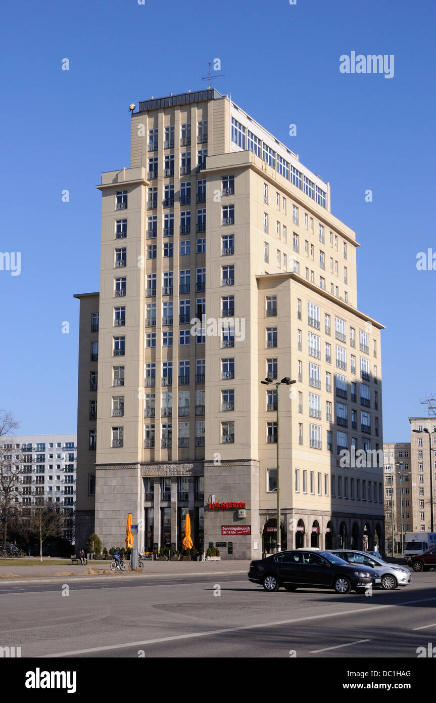 1950s Building Cities High Resolution Stock Photography and Images - Alamy
