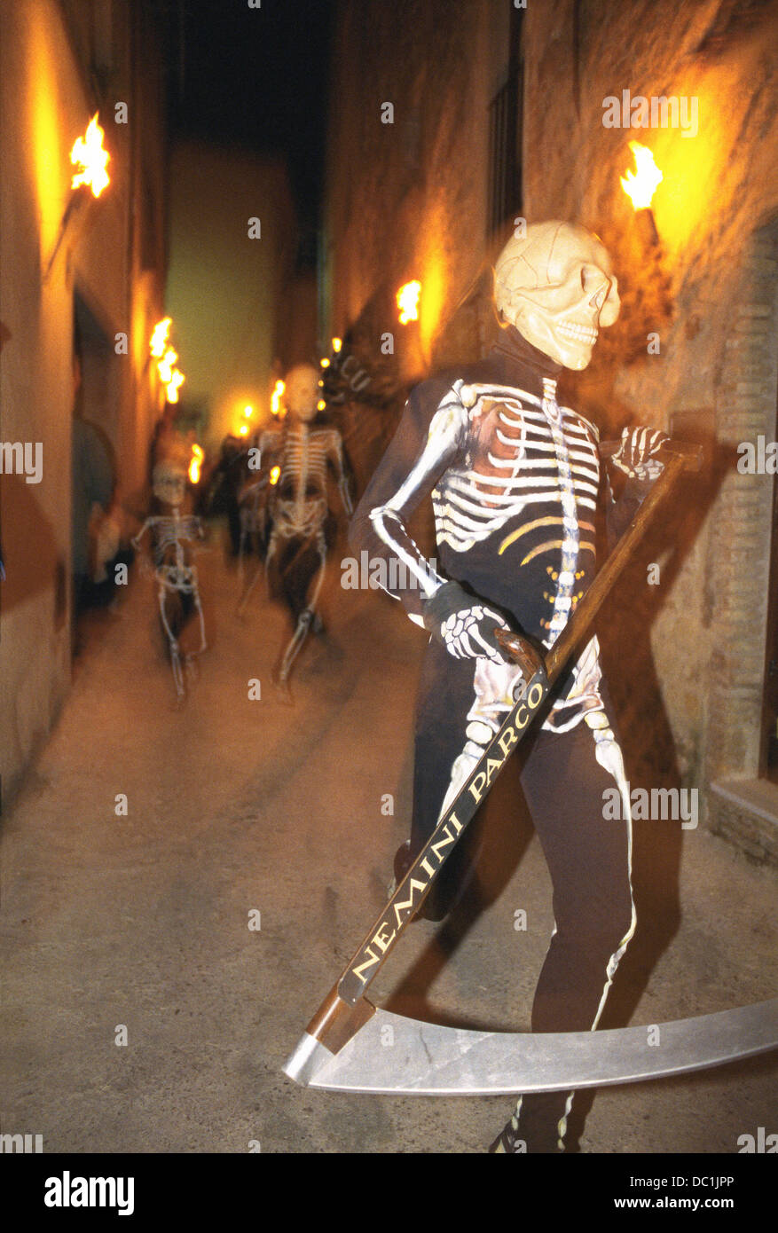 Dance of death macabre hi-res stock photography and images - Alamy