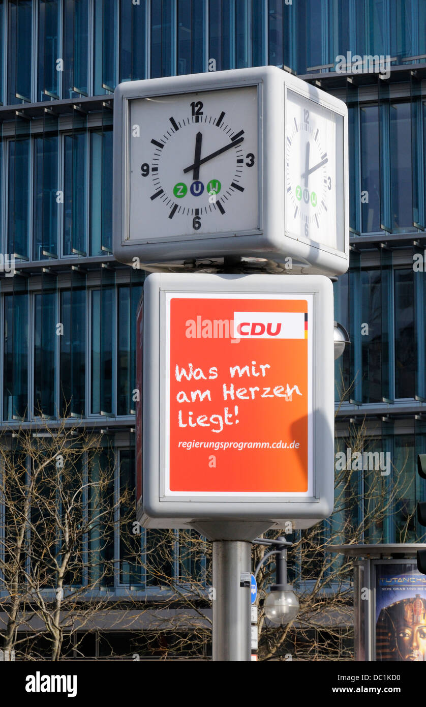 German clock street hi-res stock photography and images - Alamy
