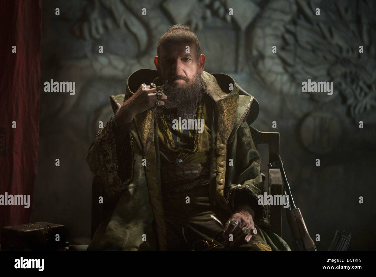 IRON MAN 3 (2013) BEN KINGSLEY SHANE BLACK (DIR) 013 MOVIESTORE ...