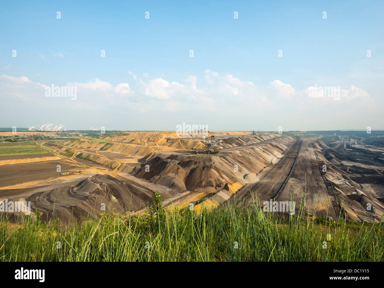 Opencast coal mine germany hi-res stock photography and images - Alamy