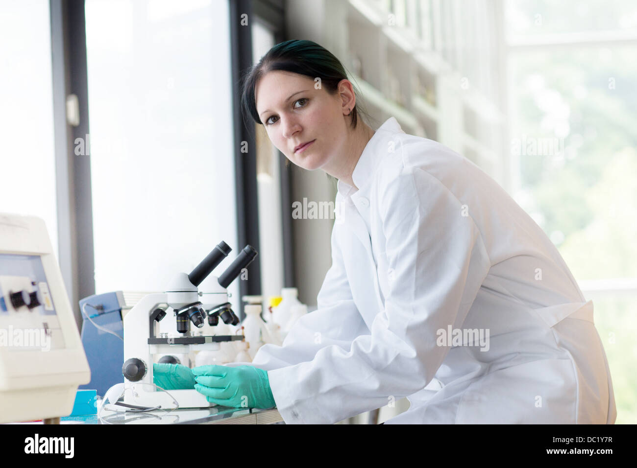Portrait of female scientist using laboratory equipment Stock Photo - Alamy
