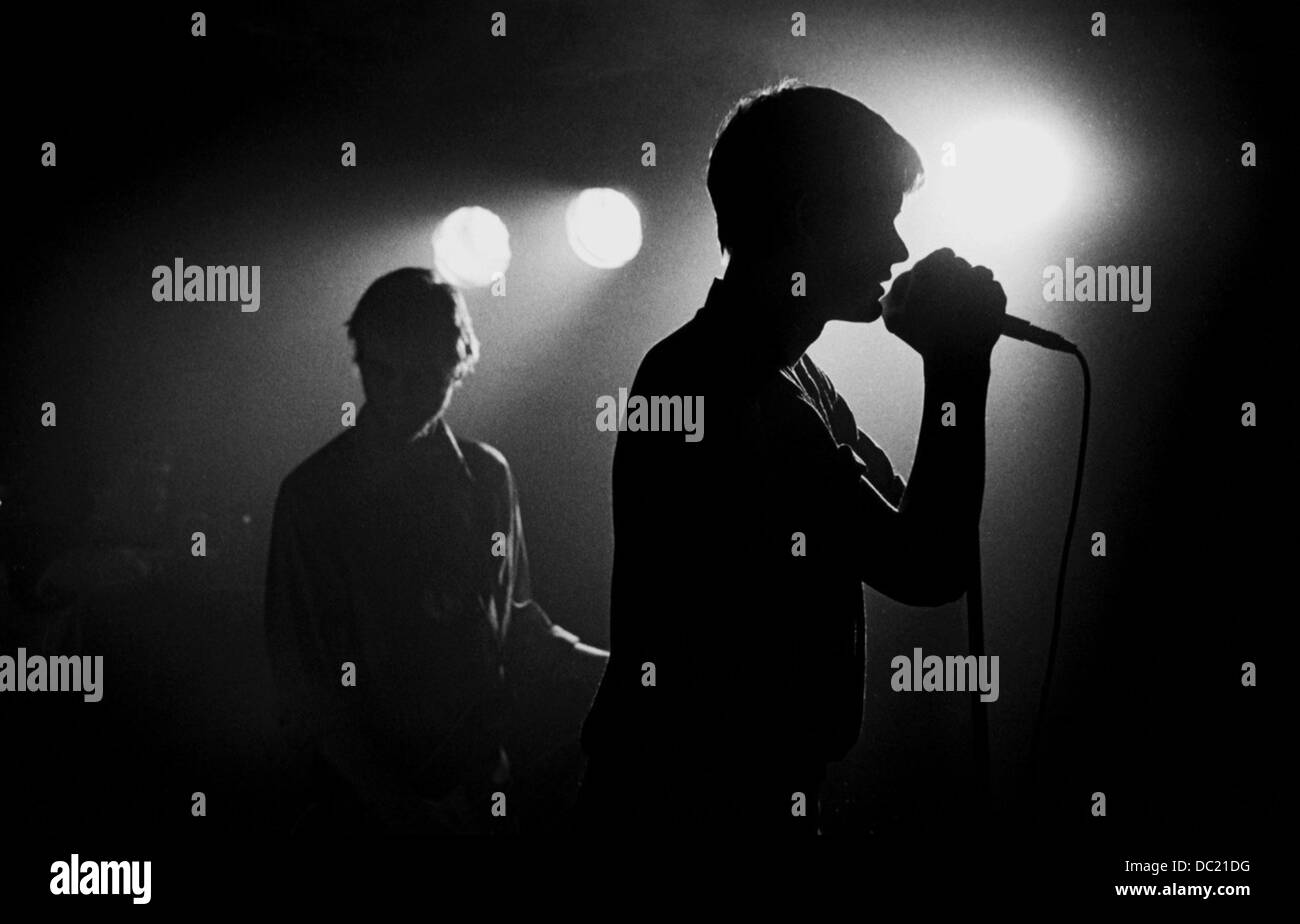 CONTROL (2007) SAM RILEY ANTON CORBIJN (DIR) 003 MOVIESTORE COLLECTION ...