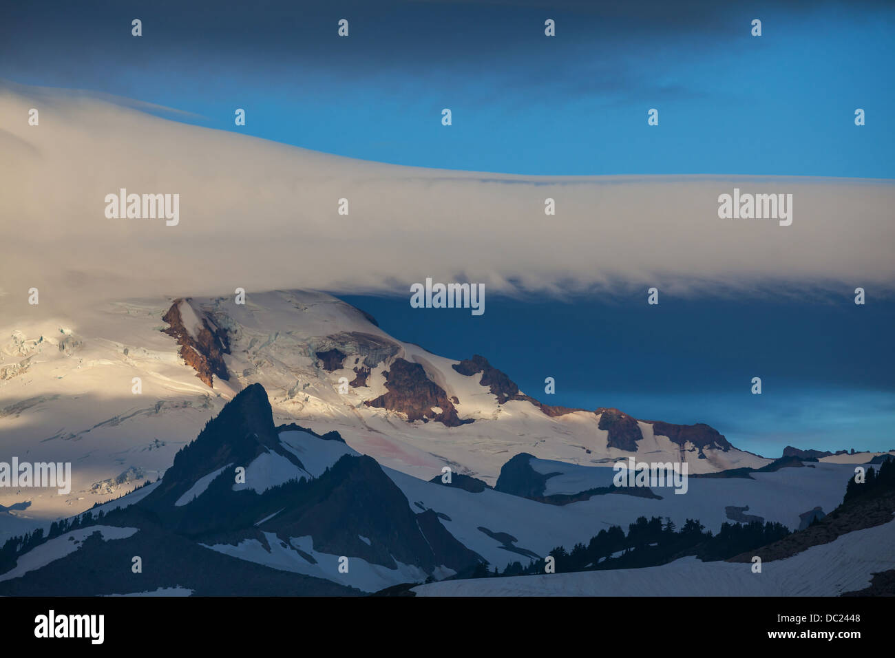 Glacier washington mount baker hike hi-res stock photography and images ...