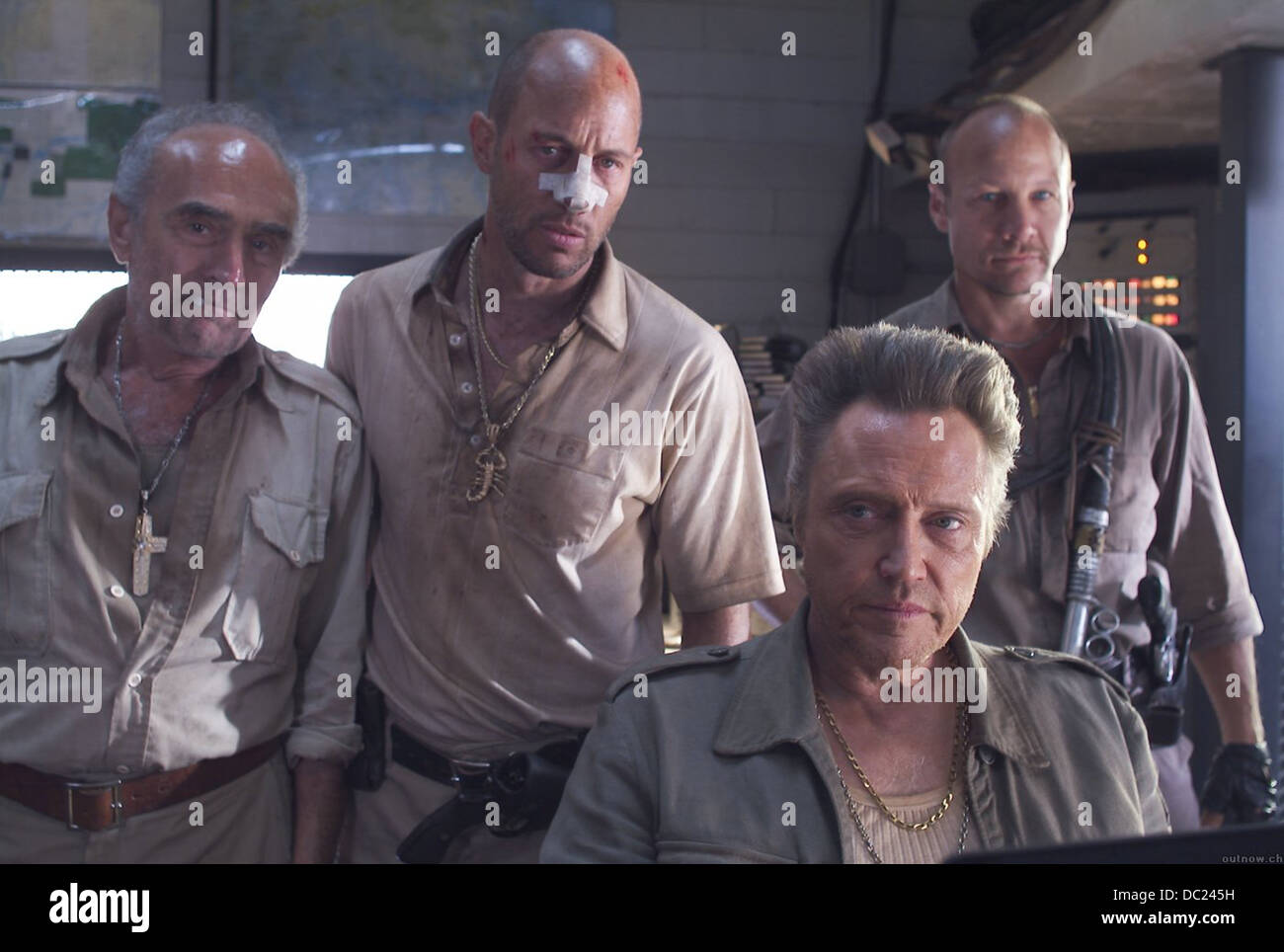 WELCOME TO THE JUNGLE (2003) ERNEST MISKO JOHN GRIES CHRISTOPHER WALKEN ...