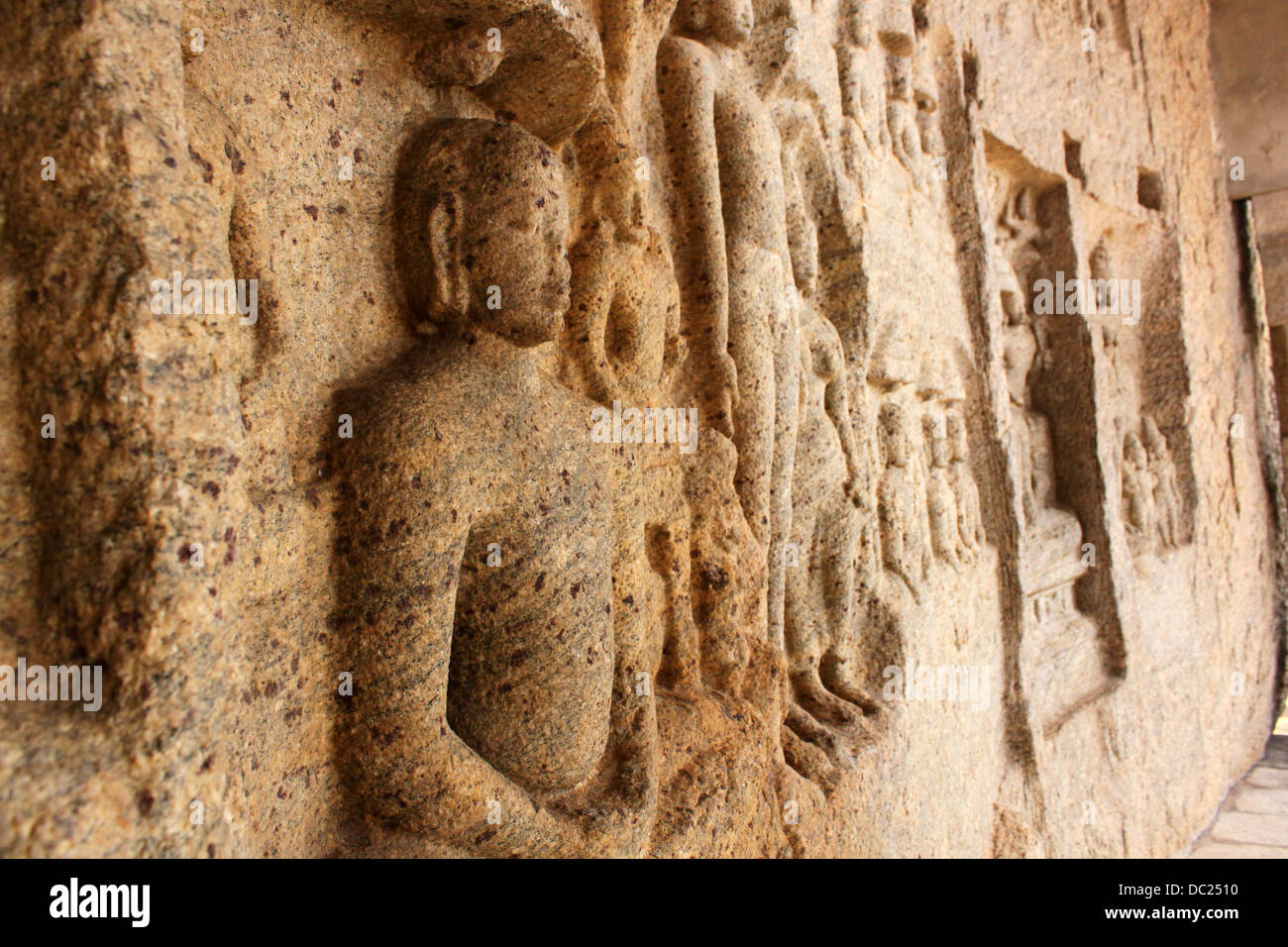 Jain deities hi-res stock photography and images - Alamy