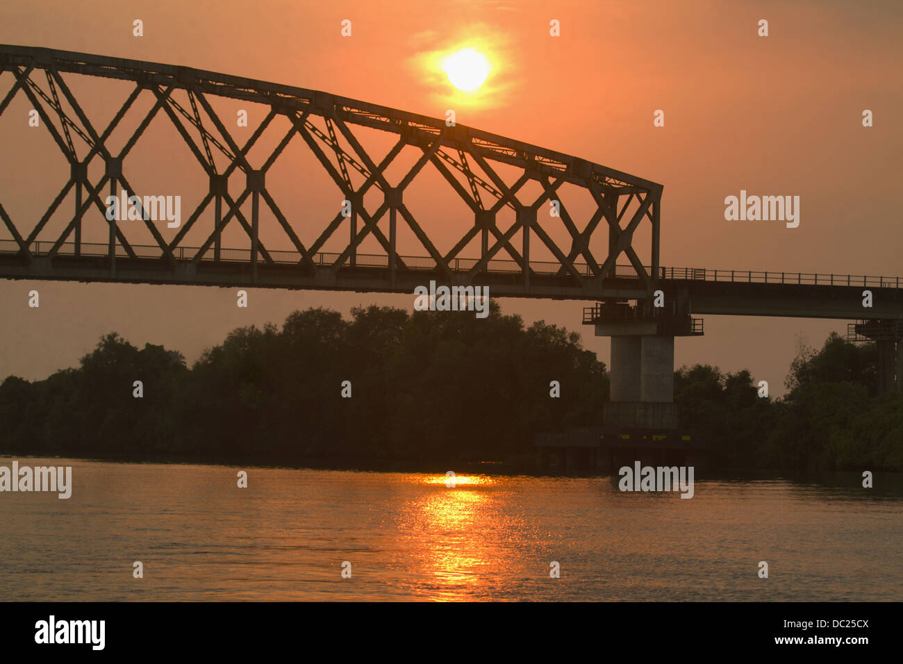 Amona hi-res stock photography and images - Alamy