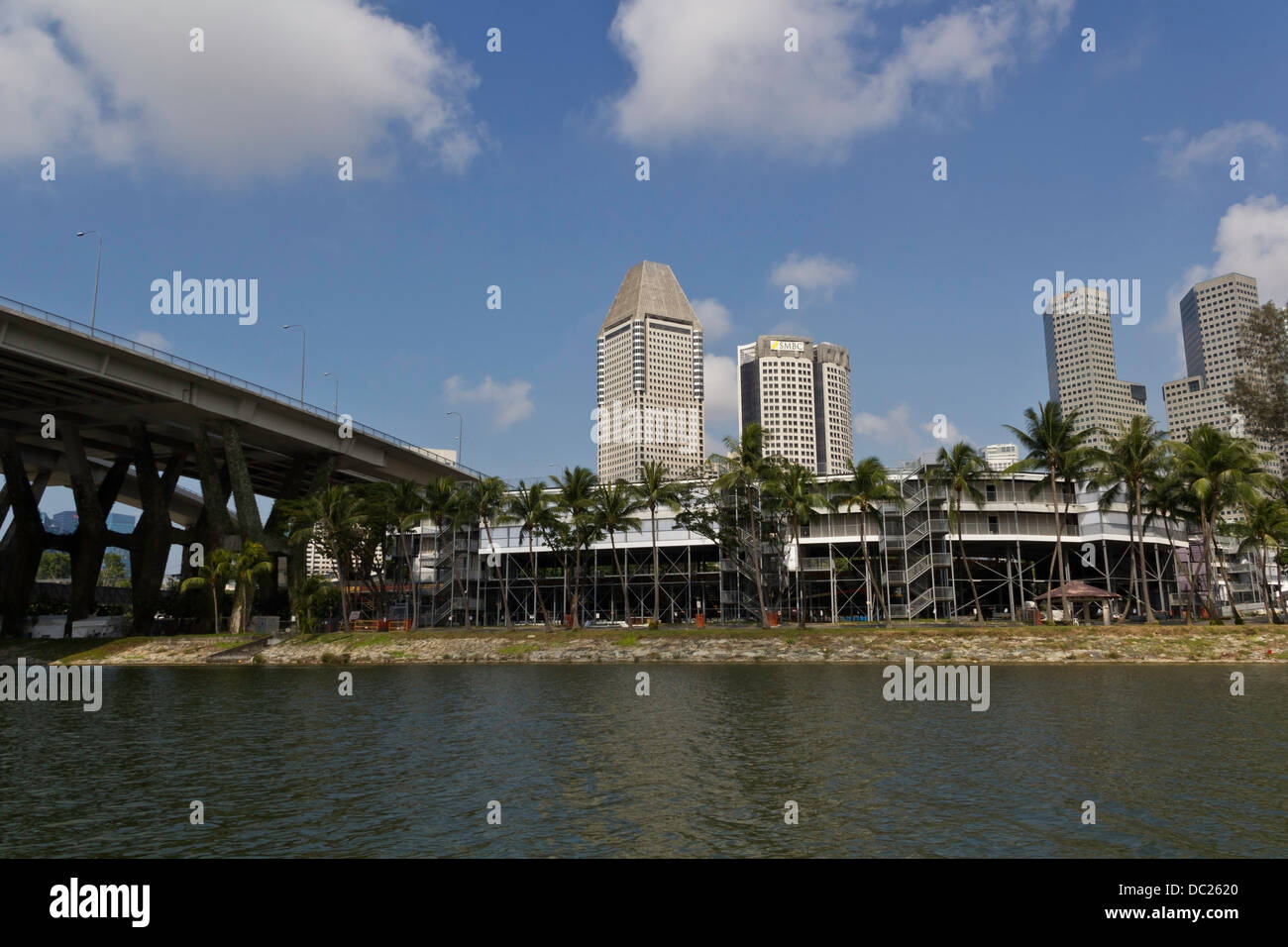 Span of the Benjamin Sheares Bridge with its pillars in Singapore and ...