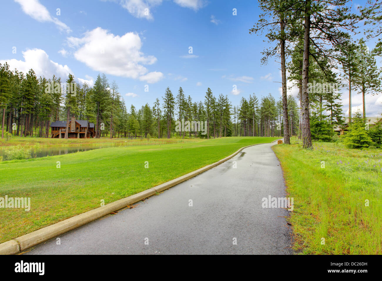 Gold golf course hi-res stock photography and images - Alamy