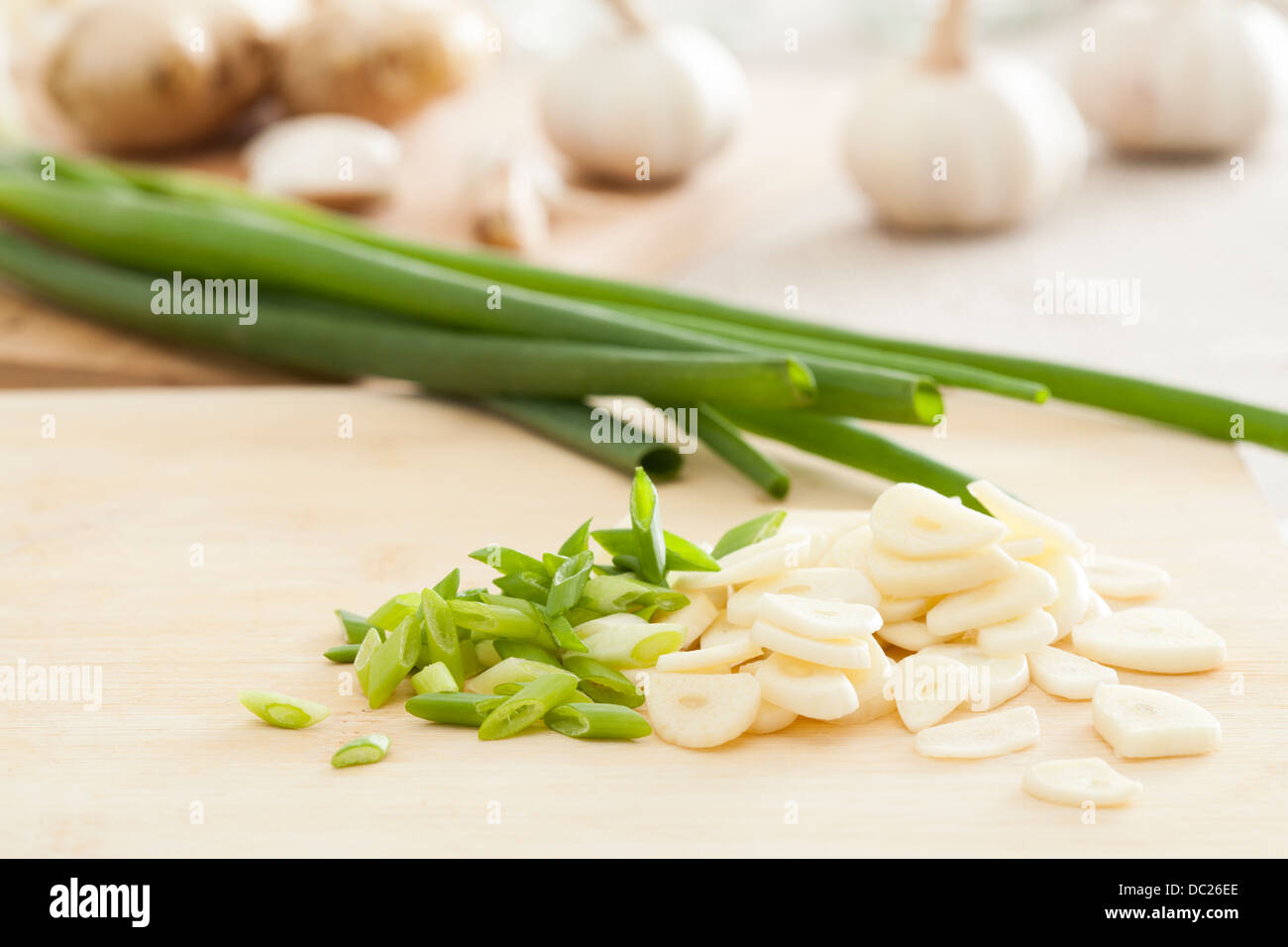 Garlic shallot hi-res stock photography and images - Alamy