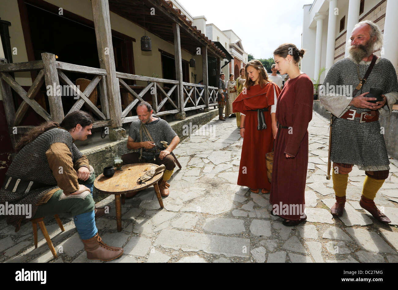 Roman actors camera hi-res stock photography and images - Alamy