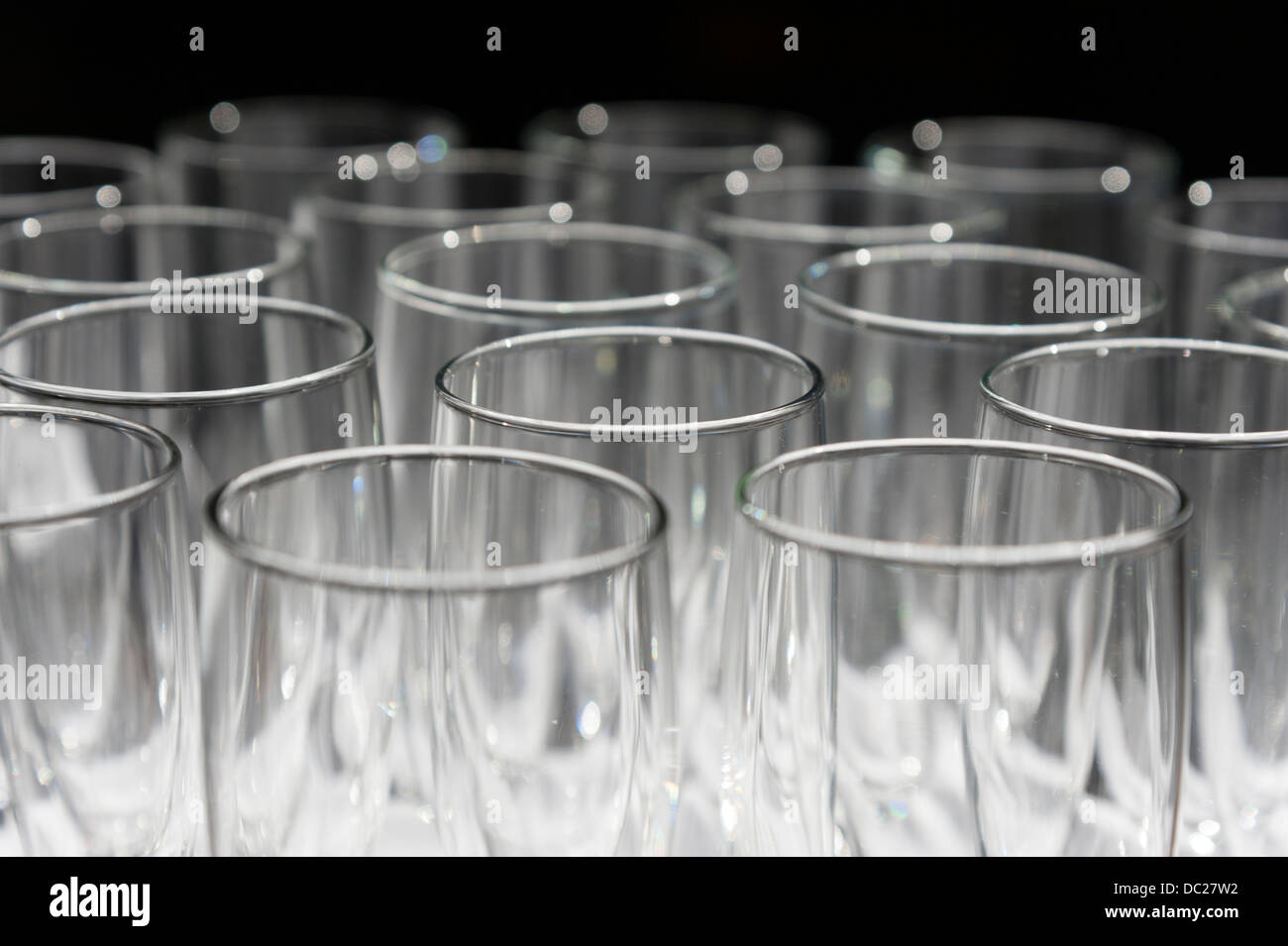 Empty champagne flutes hi-res stock photography and images - Alamy