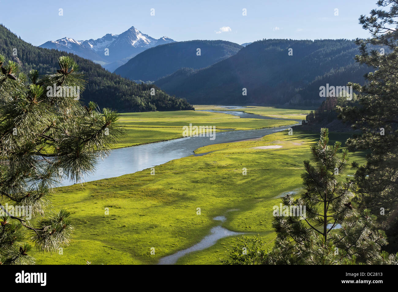 Canada gold valley hi-res stock photography and images - Alamy