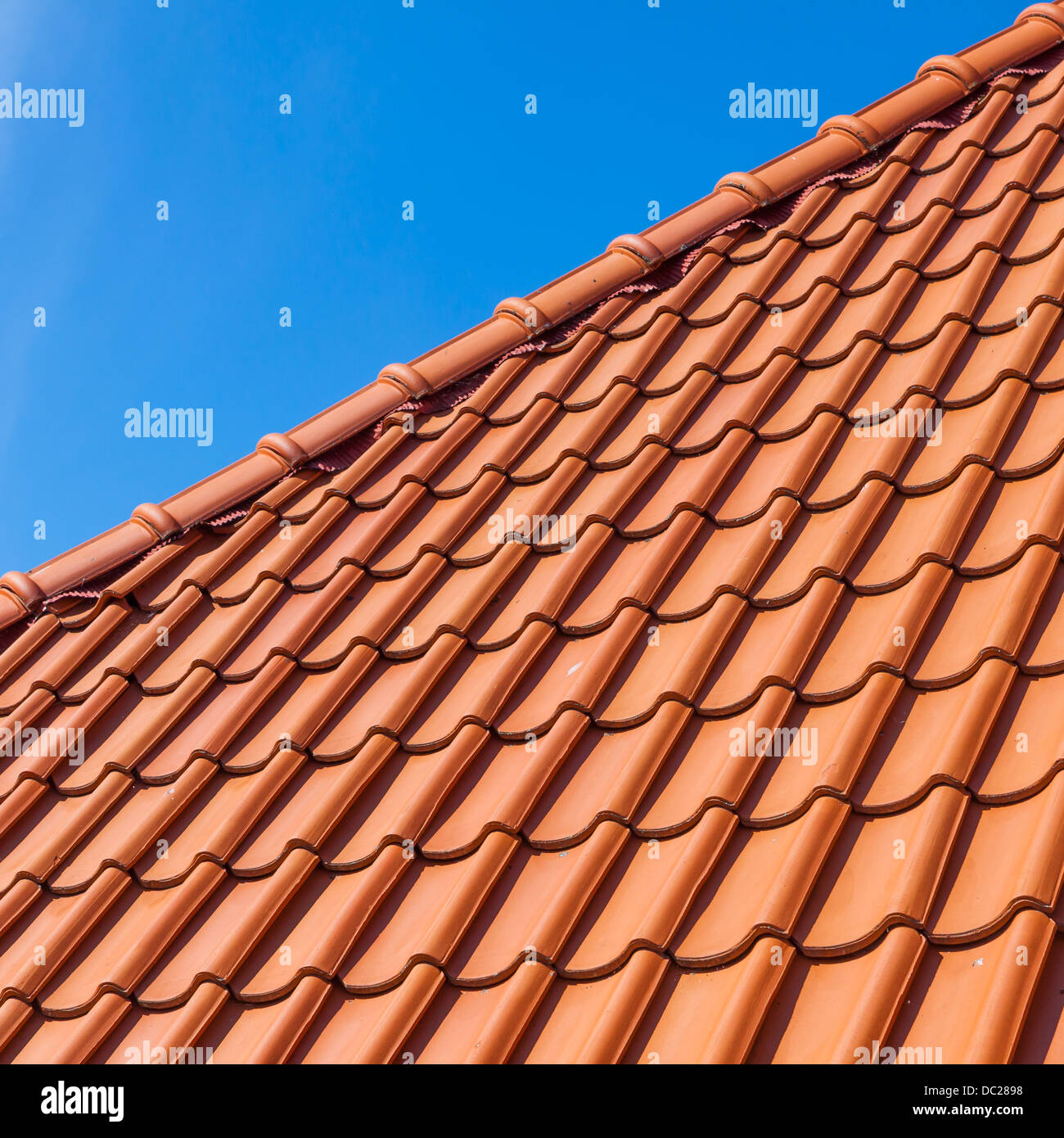 roof tile pattern, close up. Over blue sky Stock Photo - Alamy