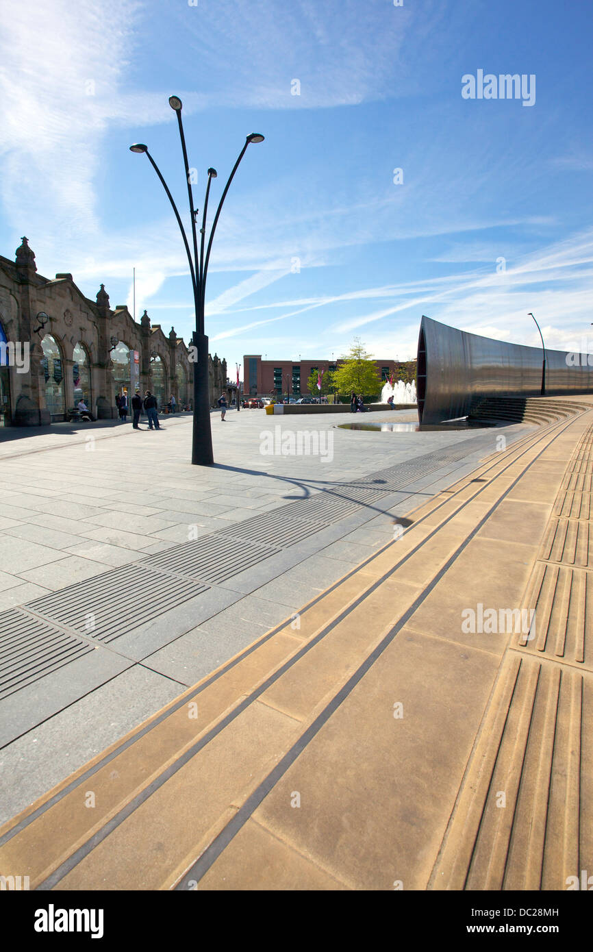 Sheffield Train Station Stock Photo - Alamy