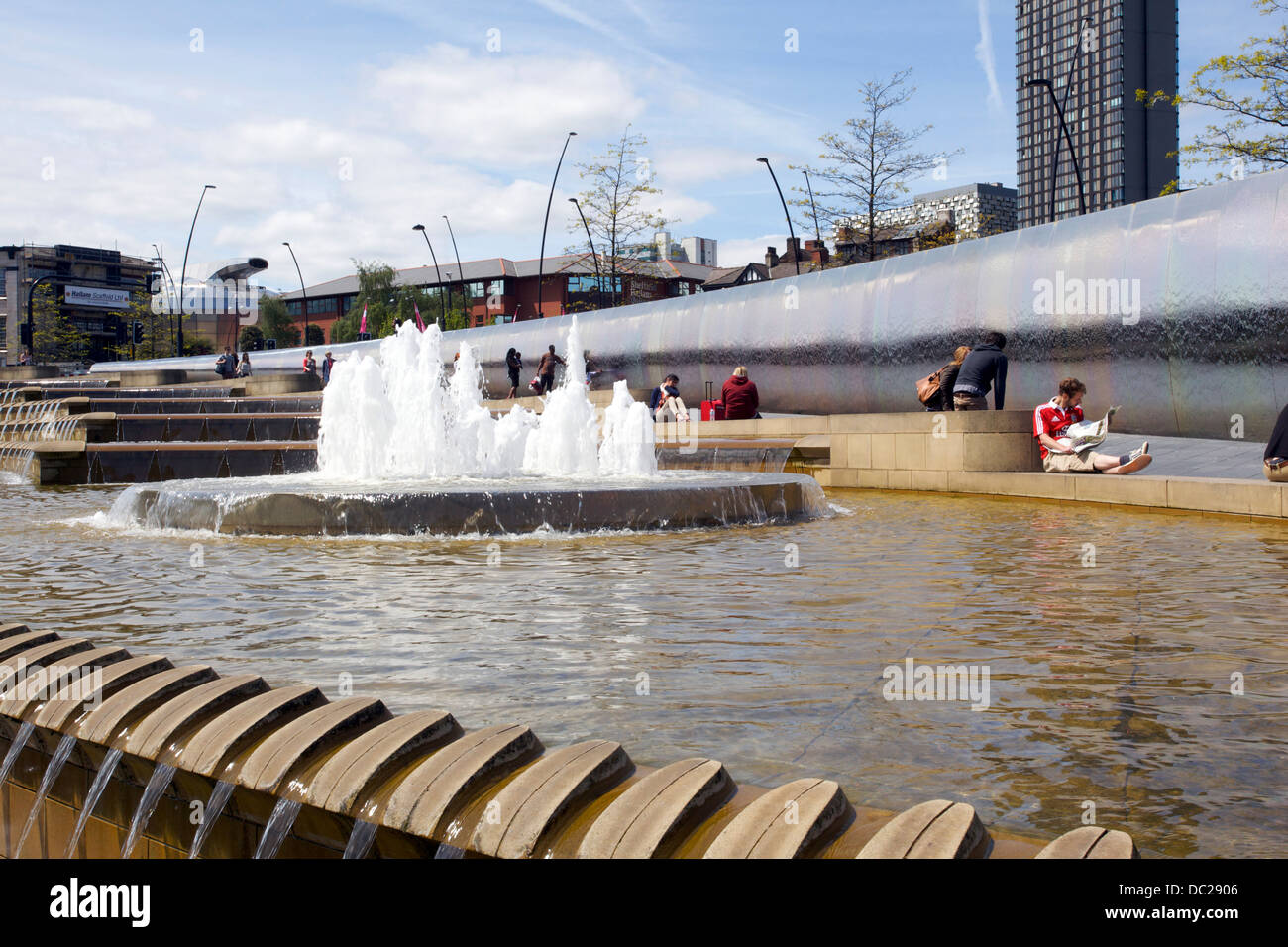 Sheffield Train Station Stock Photo - Alamy